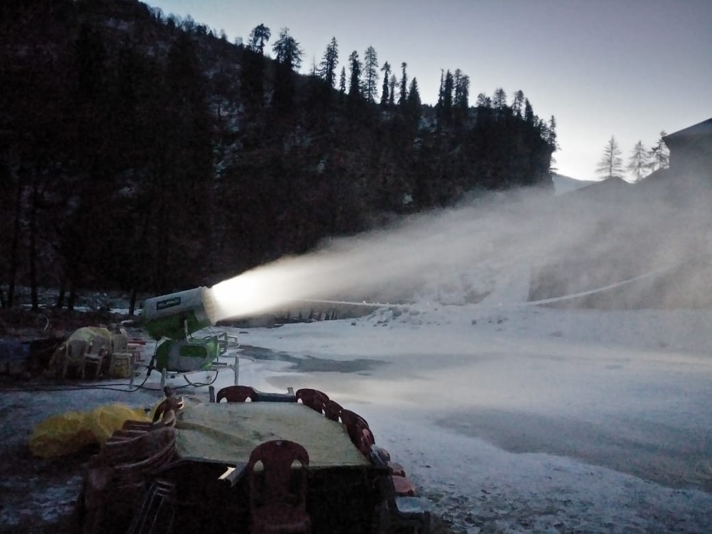 Now see snowfall five months in Manali - Discover Kullu Manali